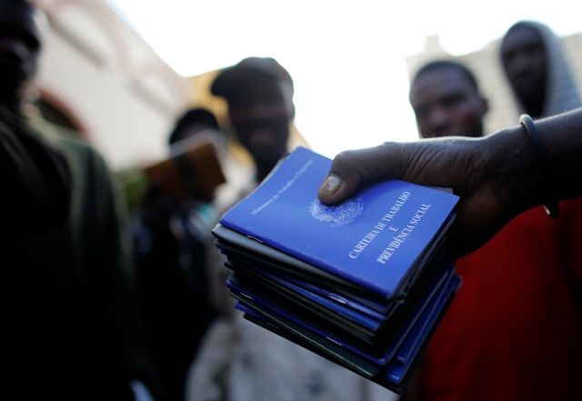 Government to allow fast tracking of refugees’ visa applications for ...