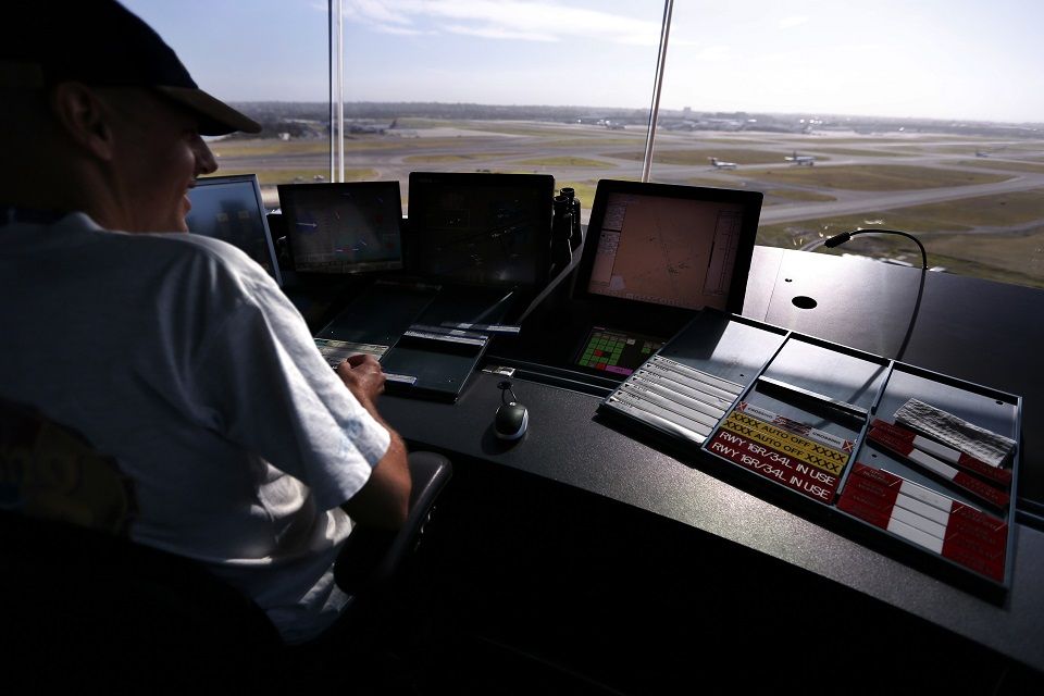 Alliance Airlines & Jetstar within 30 seconds of collision at Adelaide ...
