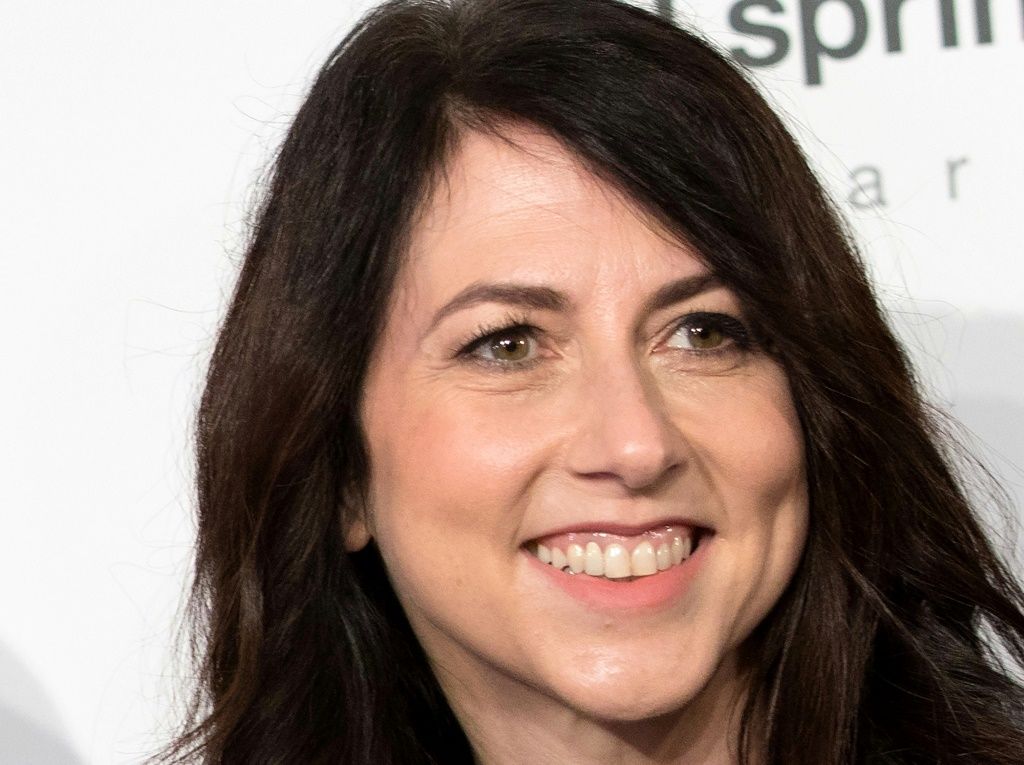 With Amazon Billions, MacKenzie Scott Shakes Up Philanthropy