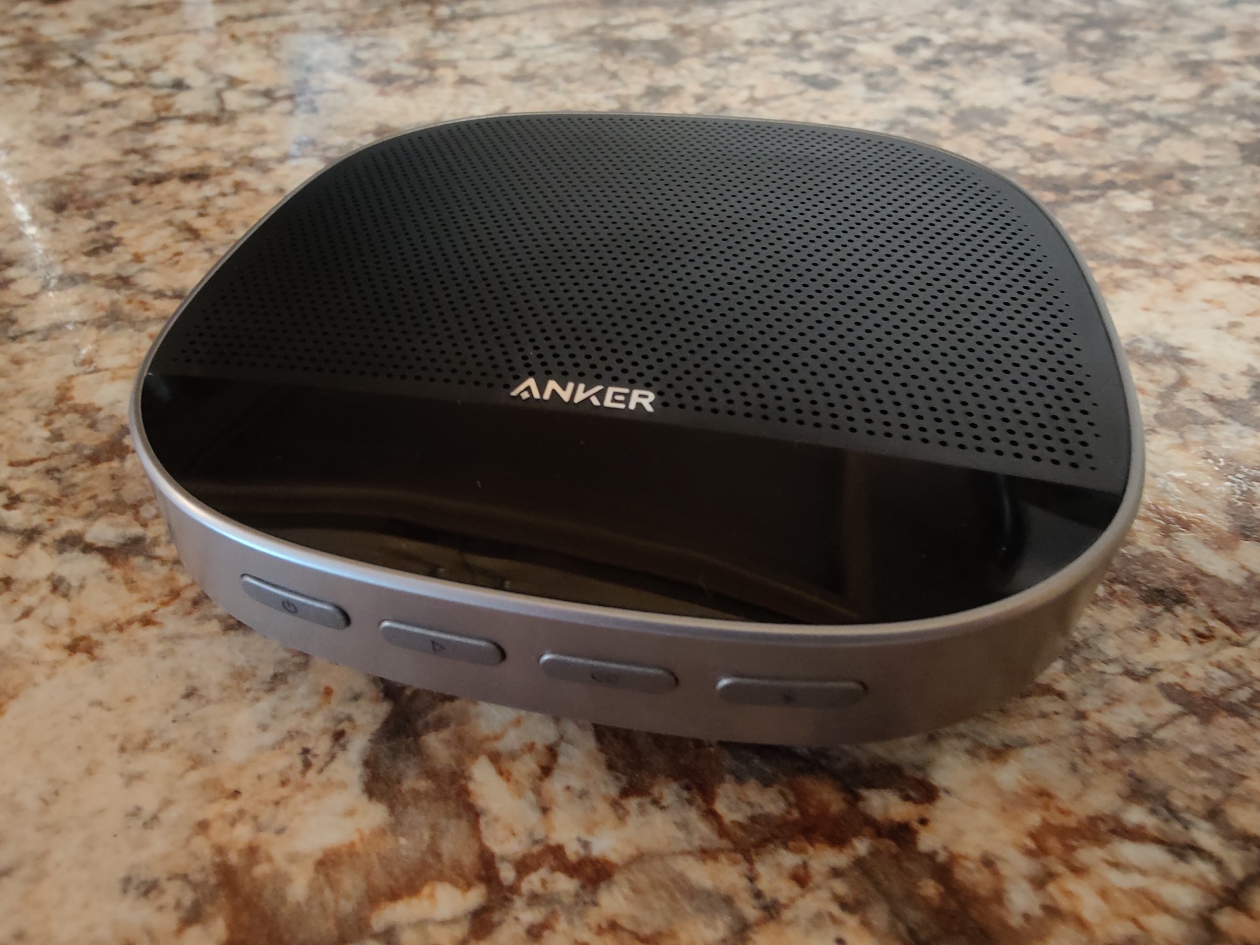 Anker PowerConf S500 Portable Conference Speaker Review