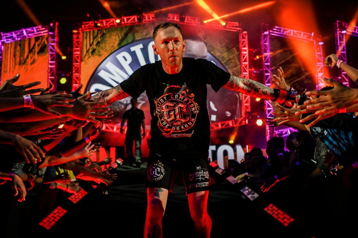 Elliot Compton Relentlessly Chasing His MMA Dream