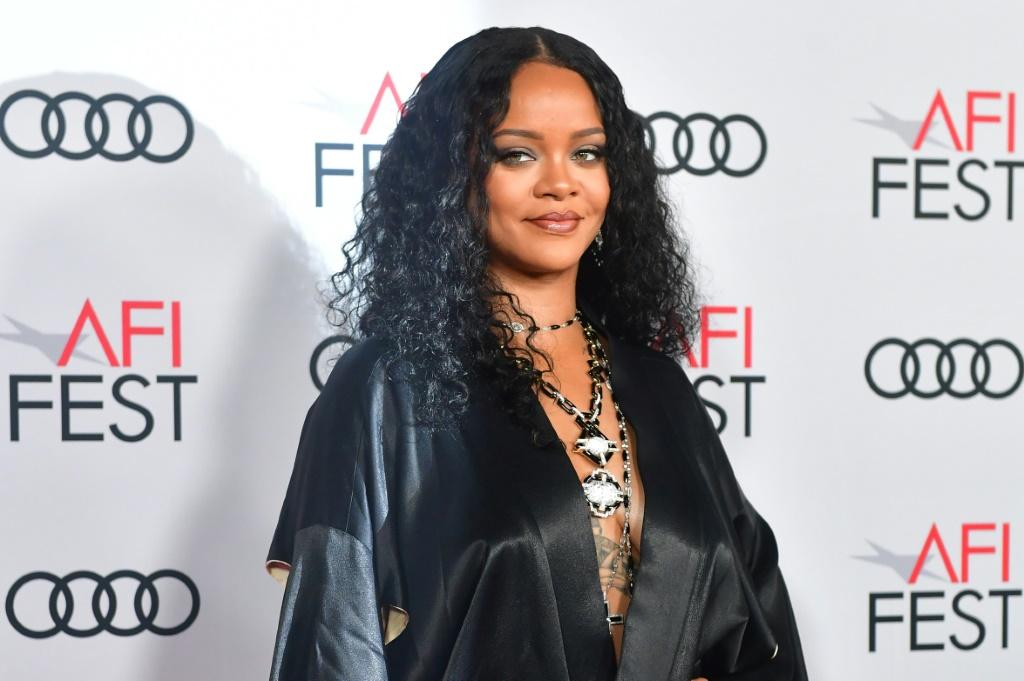Rihanna Not Performing at Coachella 2026: Fans Spot Pop Icon in Crowd ...